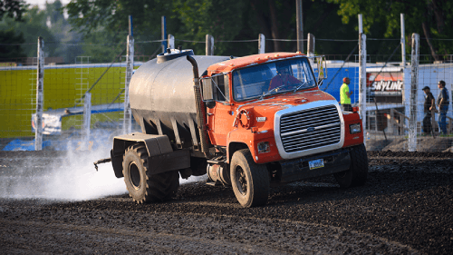 The Track - Fan 101 - World of Outlaws